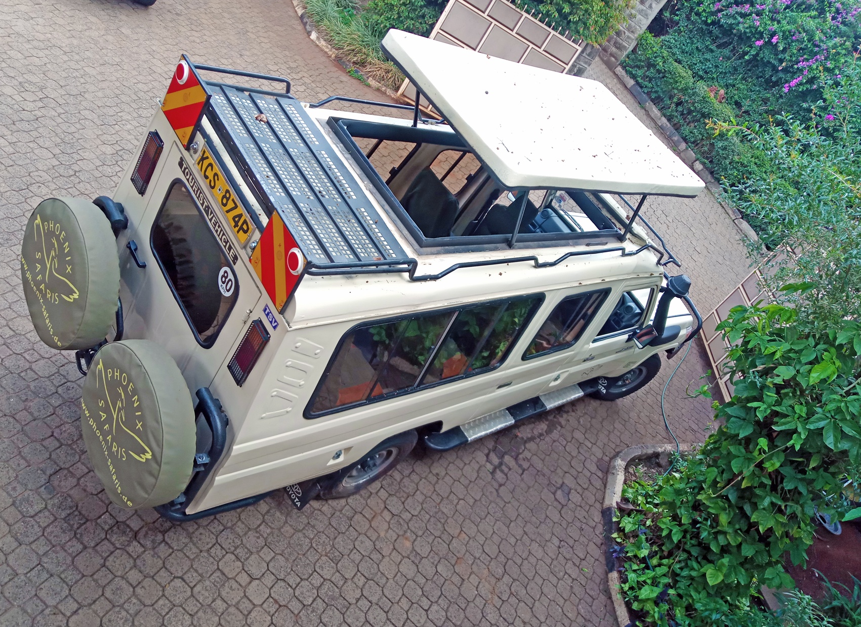 Our Vehicles | Phoenix Safaris