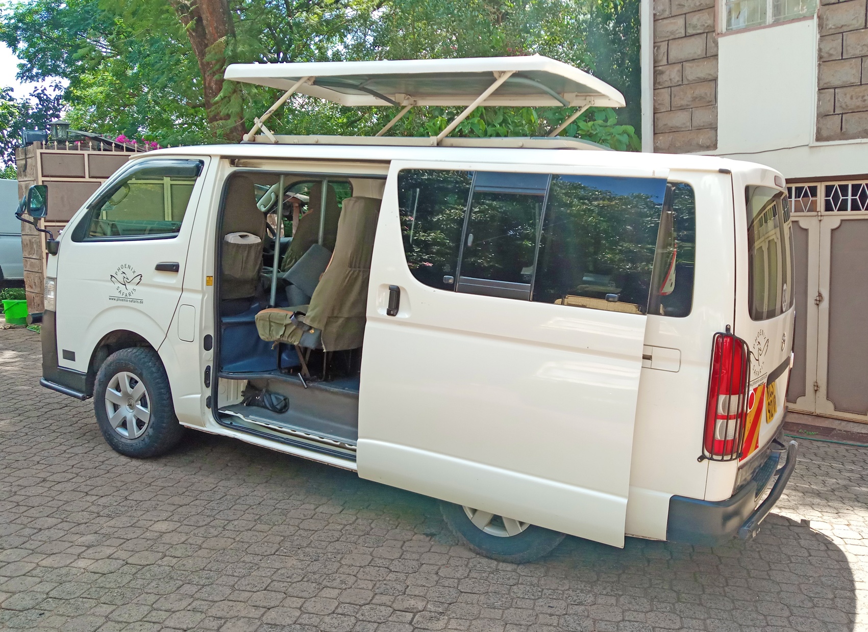 Our Vehicles | Phoenix Safaris